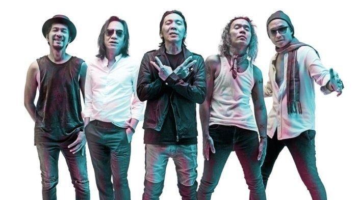 Lirik Lagu Koepoe Liarkoe Slank: walau ku tahu tentang kisahmu waktu ...