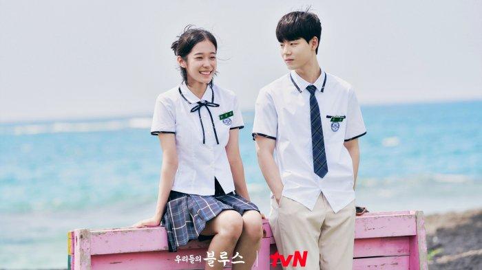 LIRIK Lagu dan Terjemahan Bahasa Indonesia Lagu For Love 10cm OST Our Blues - Tribunjogja.com