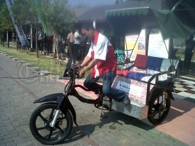 Becak Pun Bisa Melaju Dengan Listrik - Tribunjogja.com