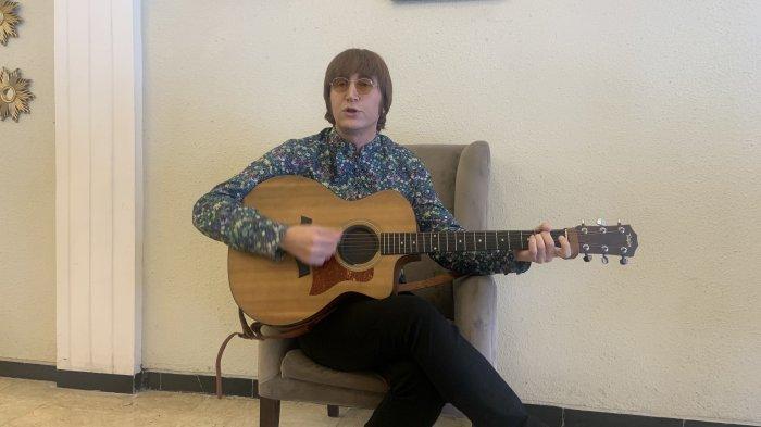 Cerita Javier Parisi si ‘John Lennon’ Tampil di Prambanan Jazz, Kagum ...