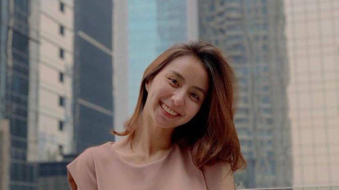 Biodata dan Perjalanan Karier Clairine Clay, Artis yang Baru Saja ...