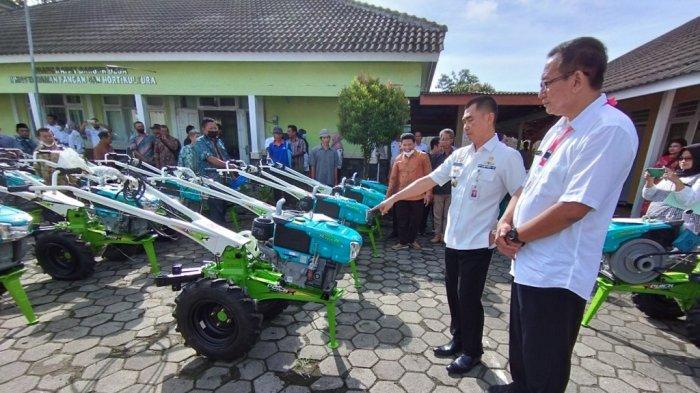 DPP Gunungkidul Beri Bantuan 45 Alsintan, Upayakan Modernisasi ...