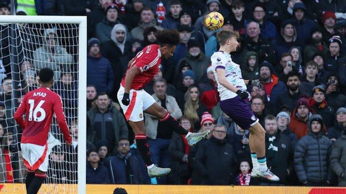 PROFIL Dean Huijsen Bek Muda Pembuka Keran Gol Bournemouth ke Gawang MU ...