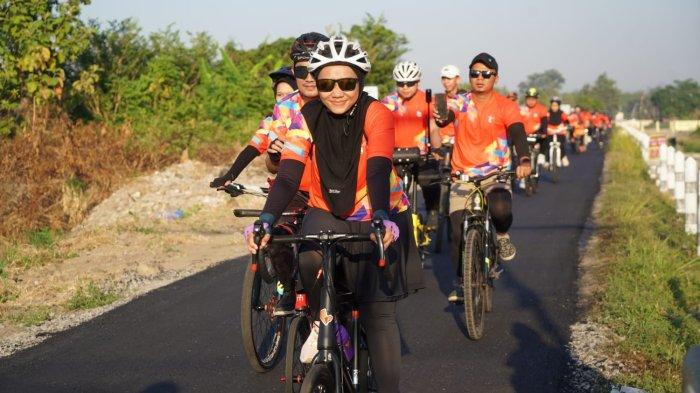 FEB UII Gelar Fun Bike 30 Km, Diikuti 320 Peserta - Tribunjogja.com
