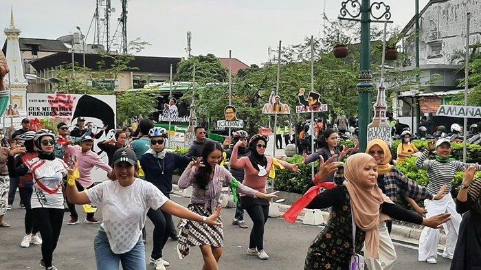 Komunitas Pekerja Kreatif Jogja Gelar Flash Mob di Tugu Jogja, Dukung Cak Imin Maju Jadi Capres ...