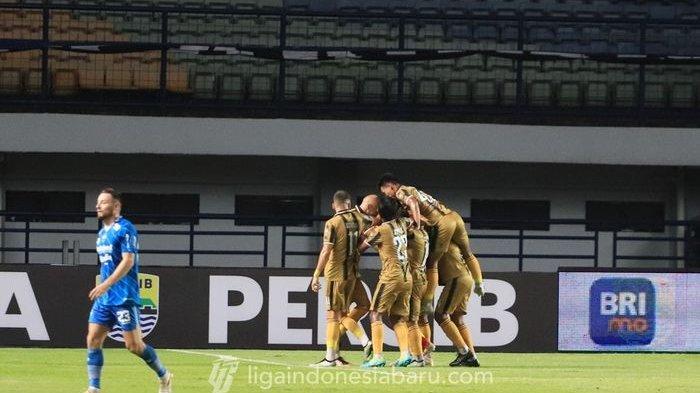 Hasil Liga 1: Persib Bandung Belum Terkalahkan Sekaligus Belum Menang ...