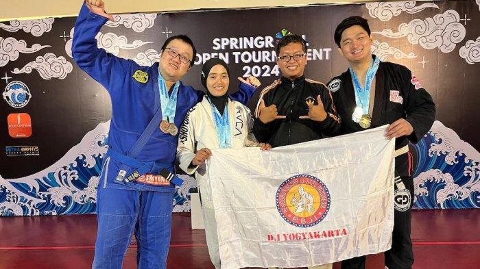 Jujitsu Yogyakarta Raih 6 Medali di Ajang Springroll Open Tournament ...