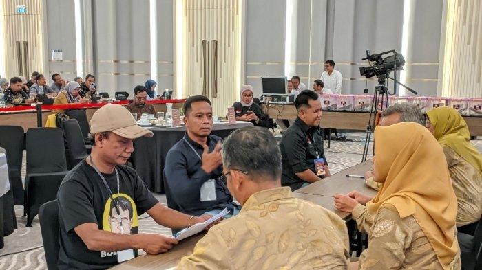KPU Tetapkan Paslon Agung Setyawan-Ambar Purwoko Raih Suara Terbanyak di Pilkada Kulon Progo ...