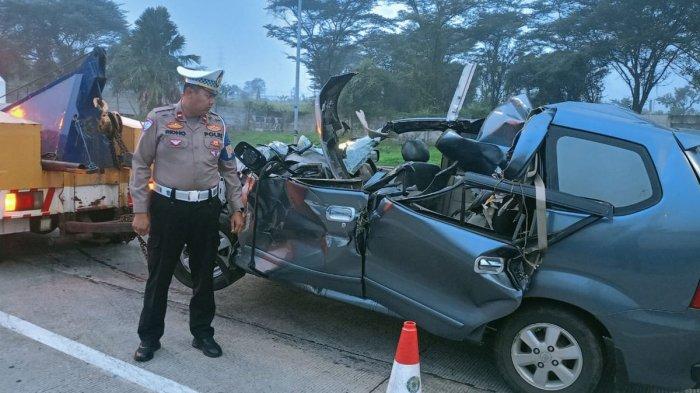 KRONOLOGI Kecelakaan Maut Avanza dan Truk di Tol Pasuruhan, 2 Orang ... KRONOLOGI Kecelakaan Maut Avanza dan Truk di Tol Pasuruhan, 2 Orang ...