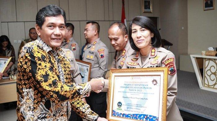 Polres Magelang Kota Terima Penghargaan Predikat Kepatuhan Standar Pelayanan Publik Tahun 2022 ...