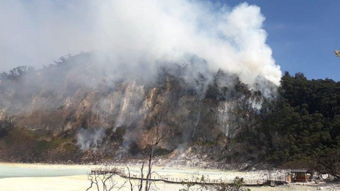 10 Gunung Menakjubkan di Indonesia, Pendaki Pemula Perlu Tahu - Halaman ...