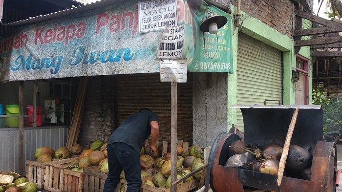 KULINER JOGJA : Mencicipi Kelapa Muda Bakar yang Konon Punya Banyak ... KULINER JOGJA : Mencicipi Kelapa Muda Bakar yang Konon Punya Banyak ...