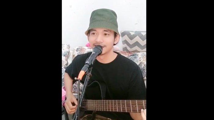 Kisah Josh Sitompul, Pemain Sinetron yang Kini Sukses Jadi Live ...