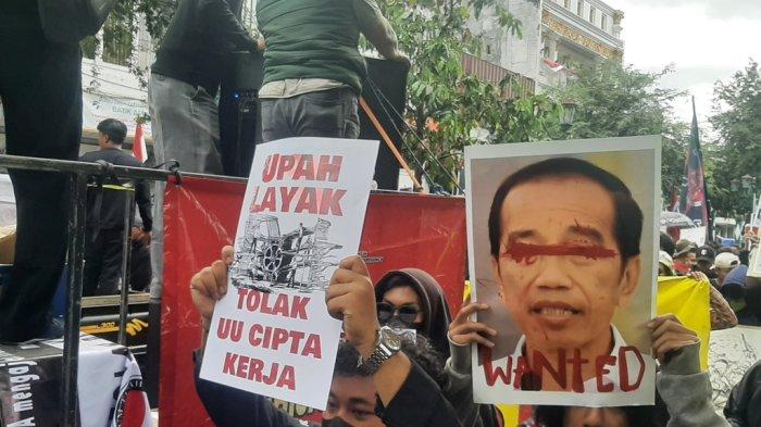Massa Jogja Memanggil Jilid Dua Mulai Berorasi di Depan Gedung DPRD DIY ...