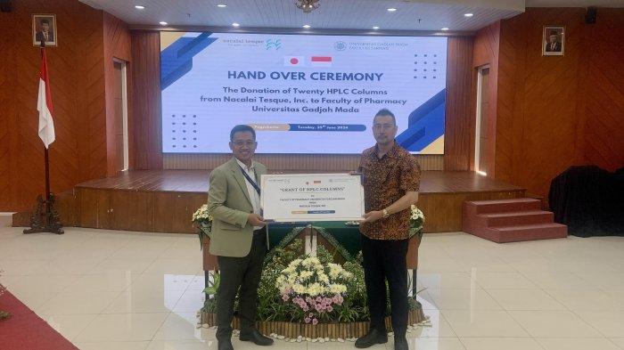 Nacalai Tesque Inc Hibahkan Kolom HPLC ke Fakultas Farmasi UGM, Jalin ...