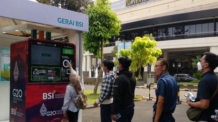 Nasabah BSI di Jogja Bisa Tukarkan Botol Plastik Bekas Melalui ...