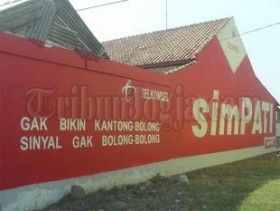 Marak, Operator Seluler Pilih Beriklan Di Tembok Bangunan - Tribunjogja.com