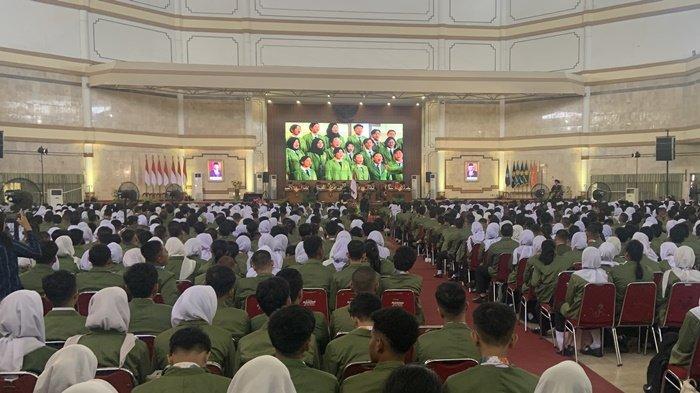 Dirjen Dikti di Depan 5.699 Maba UPN Veteran Yogyakarta: Tambah Skill ...