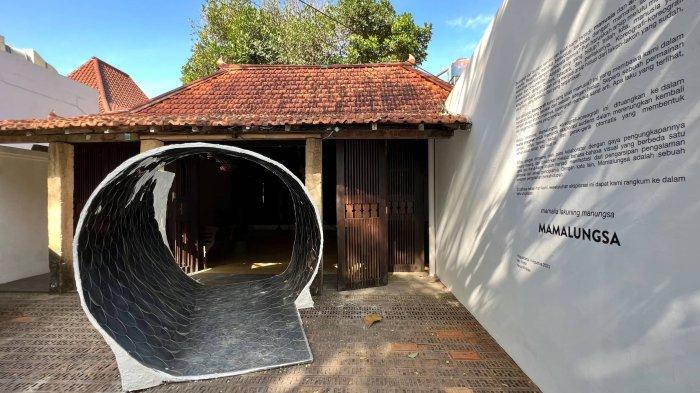BERITA FOTO : Pameran Seni 'Mamalungsa' di Cemeti, Karya 13 Seniman ...