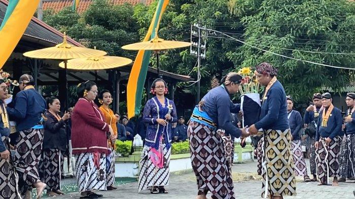 INI Potret Garebeg Besar Iduladha 1445 H di Ndalem Mangkubumen ...