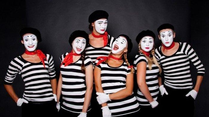 Pementasan Pantomim, Rangkuman Seni Budaya Bab 16 SMP Kelas 8 Kurikulum ...