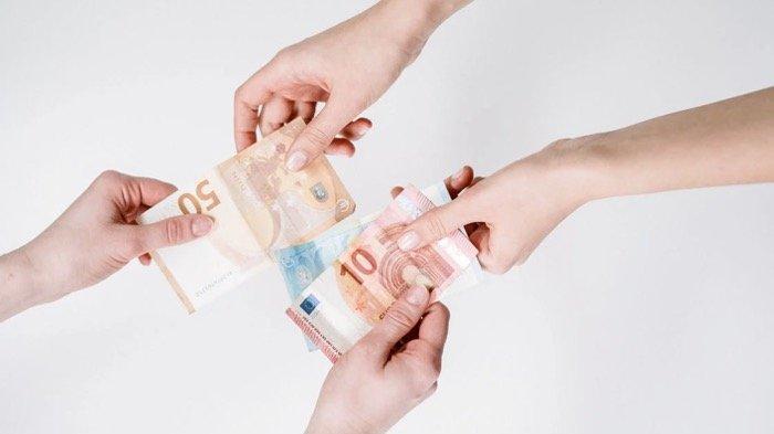 Perajin Gerabah Di Pemalang Tertipu Oknum Polisi Rp 900 Juta Dua