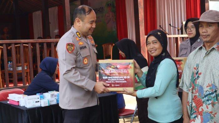 Polda DIY Bagikan Beasiswa kepada 12 Mahasiswa Berprestasi ...