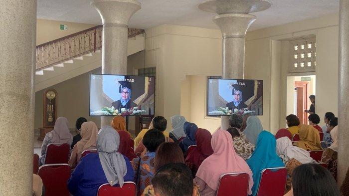 Profesor Filsafat Pendidikan UGM: AI Tidak Bisa Diabaikan Begitu Saja ...