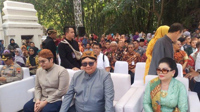 Pulang Kampung, Menko Perekonomian Airlangga Hartanto Sebar Apem di ...