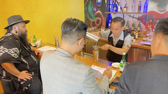 Puluhan Bartender dari Berbagai Daerah Beradu Kreativitas di Java Cocktail Championship 2024 ...