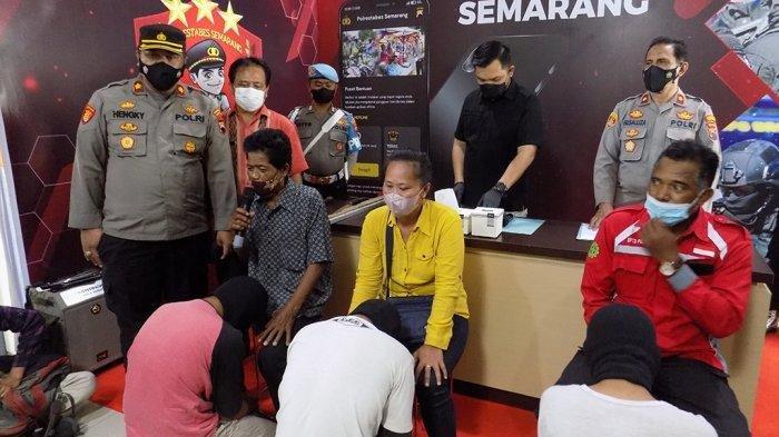 Tiga Remaja yang Bikin Onar Bawa Parang Sungkem Minta Ampun ke Orangtua ...