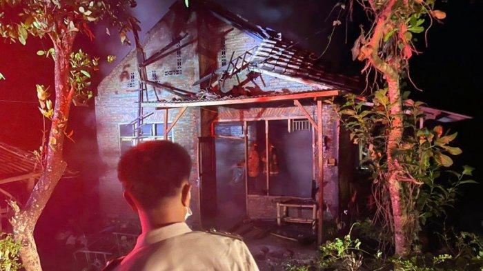 Rumah Warga di Semanu Gunungkidul Habis Terbakar, Kerugian Capai Ratusan Juta Rupiah ...