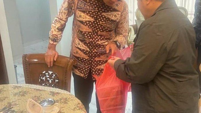 Seusai Pulang Haji Ganjar Dan Erick Thohir Bertemu Di Jakarta