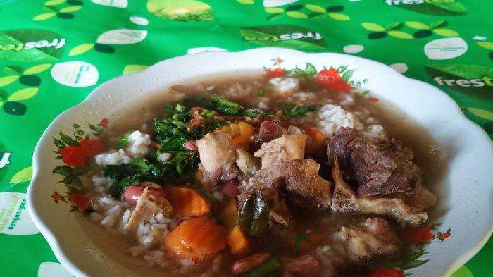Mencicipi Sop Senerek Mbak Yanti Purworejo, Segarnya Kuah Kaldu dan ...