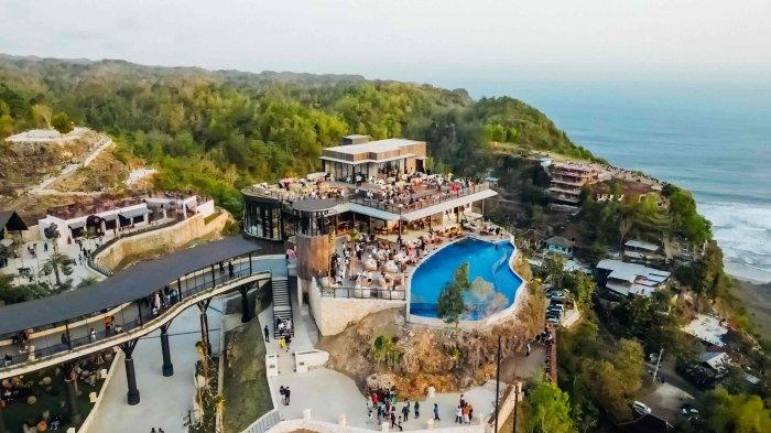 Pesona Obelix Sea View, Harga Tiket, Fasilitas dan Spot Foto Estetik ...