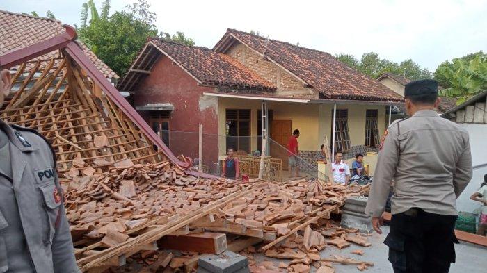 Stasiun Meteorologi BMKG Yogyakarta Prediksi Angin Kencang Berlangsung ...