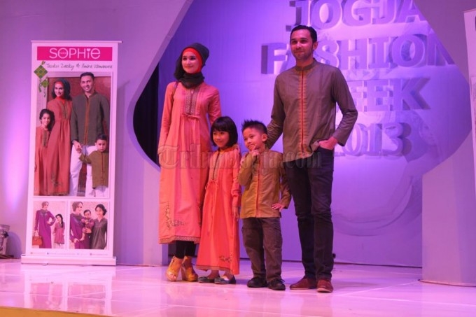 Tampil Cantik dan Menarik di Hari Lebaran - Tribunjogja.com