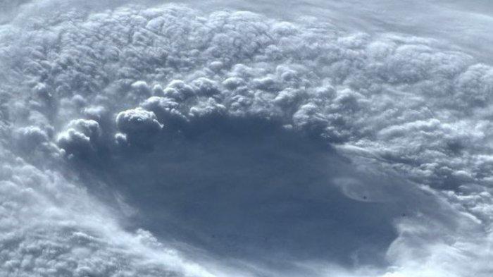 Diterjang Topan Nanmadol Super, 9 Juta Warga Jepang Diperintahkan ...