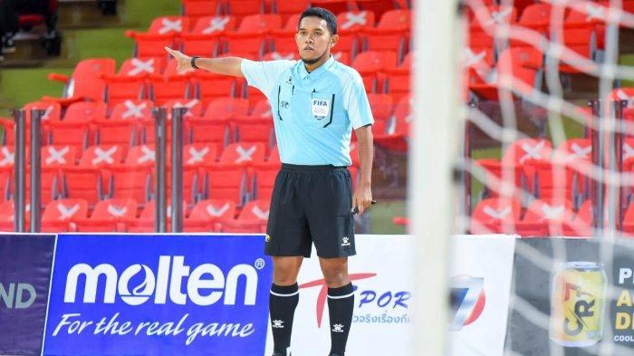 KISAH Jatuh Bangun Wahyu Wicaksono Meraih Lisensi Wasit FIFA dan Wasit ...