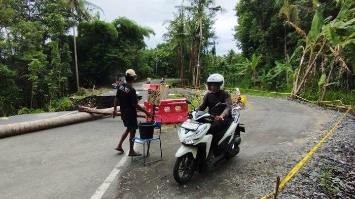 Warga Kulon Progo Rogoh Kocek Pribadi Bangun Jalan Darurat di Dekat Jalur Longsor Nanggulan ...