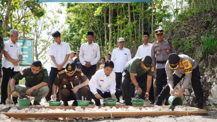 Jalan Desa Sepanjang 850 Meter di Tanjungsari Gunungkidul Jadi Sasaran TMMD ke-117 Tahun 2023 ...