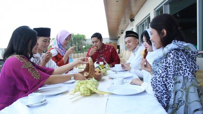 Aston Solo Tawarkan Paket Halal Bihalal Hemat - Tribunjogja.com