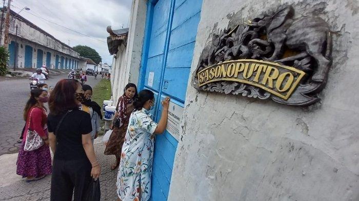 Awal Mula Gusti Moeng dan GKR Timoer Terkunci di Dalam Benteng Keraton ...