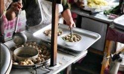 Bakso Pikul Pak Gino, Kelezatan Kuliner Tradisional di Jalan AM Sangaji ...