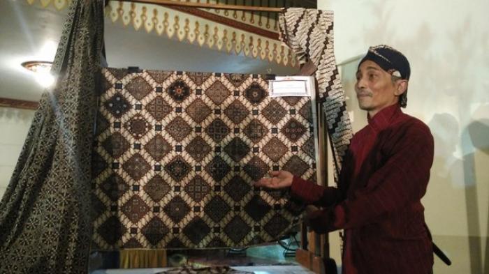 Batik-batik Langka Koleksi Pribadi Kerabat Keraton Dipamerkan ke Publik ...