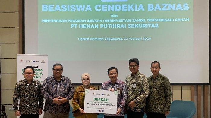 250 Mahasiswa dari 7 Kampus di DIY Terima Bantuan Beasiswa dari Baznas ...