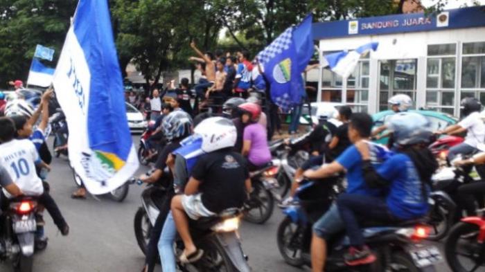 Bobotoh Siap Birukan Stadion Manahan - Tribunjogja.com