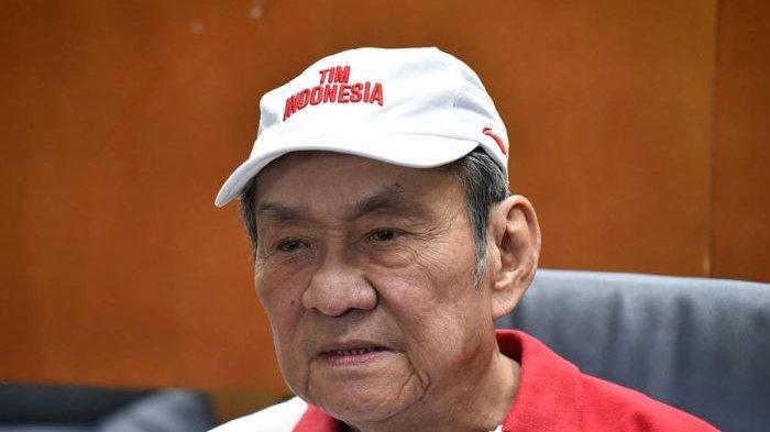 Viral Foto Bos Djarum Michael Hartono Kepergok Asyik Makan di Warung ...