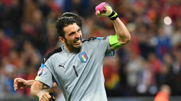 SEKILAS INFO : Hari Ini Buffon Penjaga Gawang Juventus Ulang Tahun ...