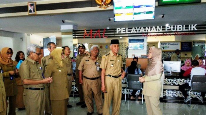 Hari Pertama Masuk Kerja, Bupati Sleman Lakukan Sidak - Tribunjogja.com